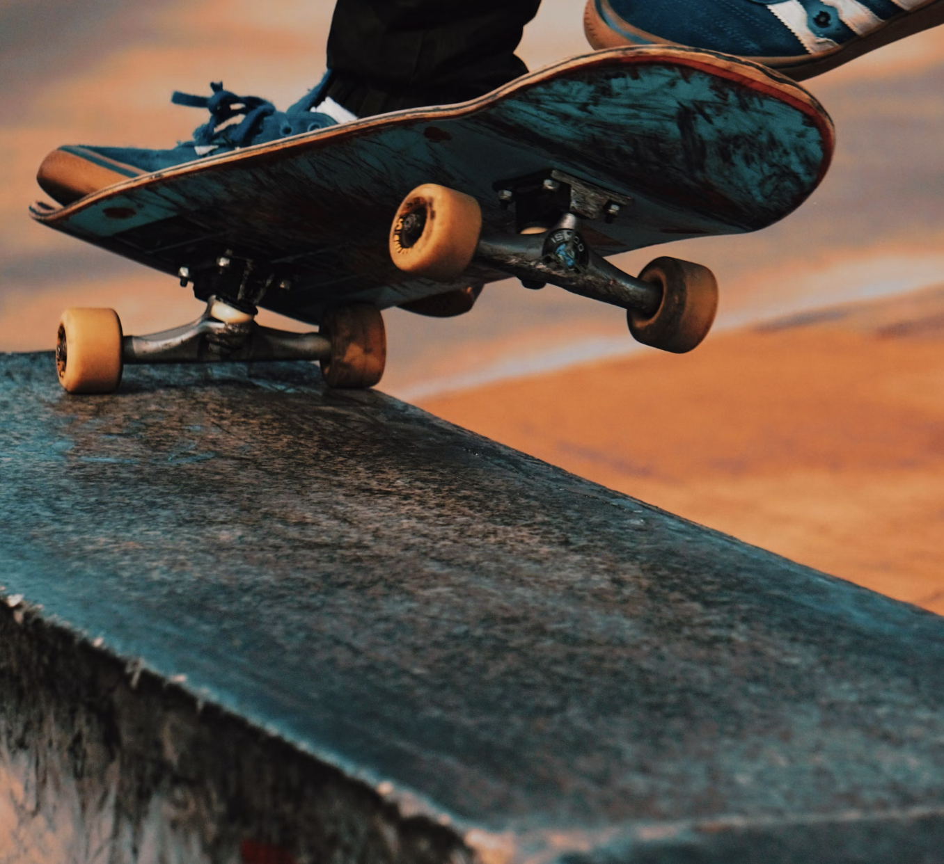How to Build a Skateboard in Just a Few Steps