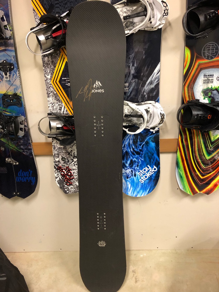 Jones Carbon Flagship 164 - Autographed by Jeremy Jones - Snowboards ...