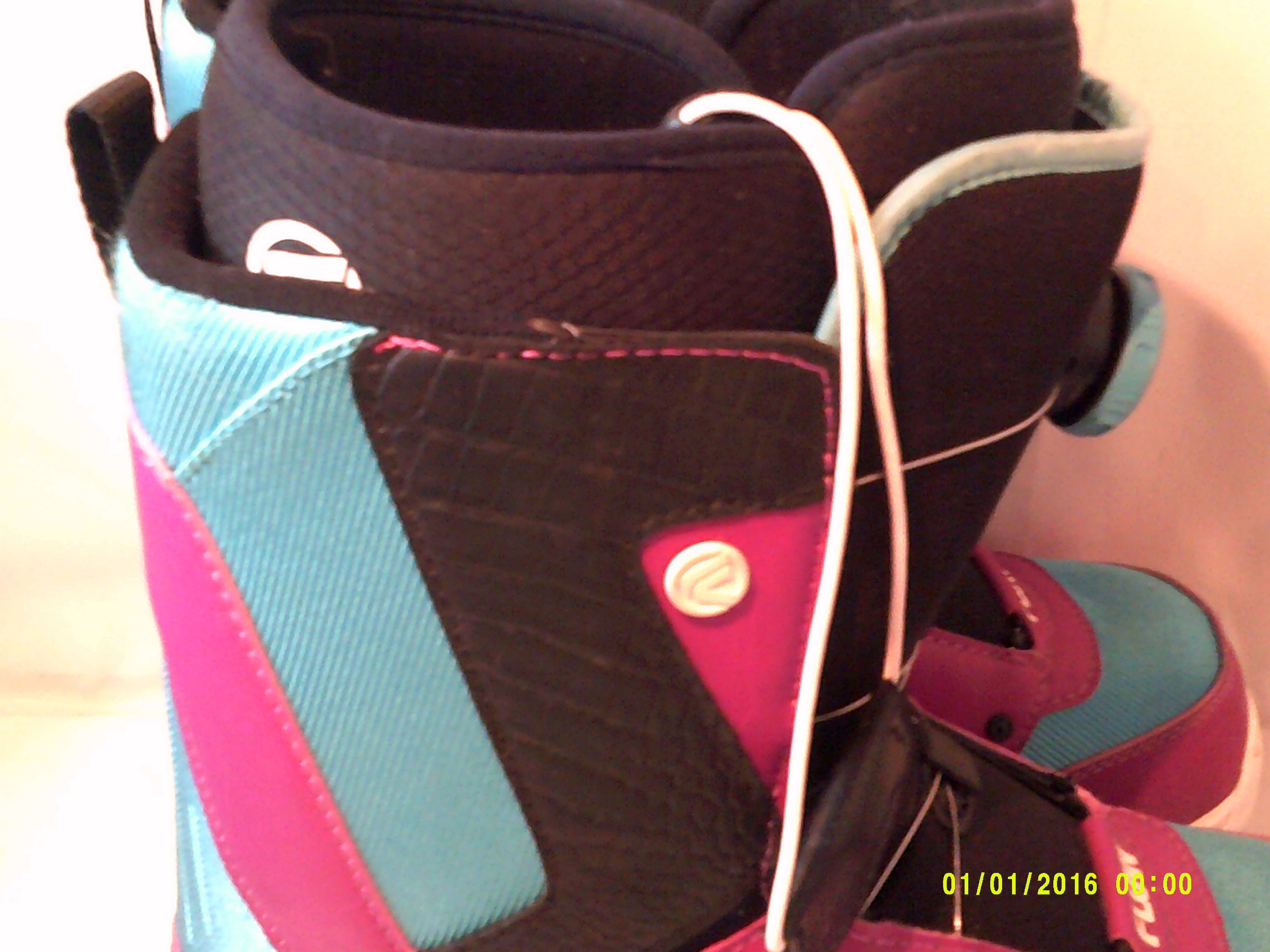 Flow Lotus Coiler Snowboard Boots BOA hot pink,blue,black - Snowboard ...