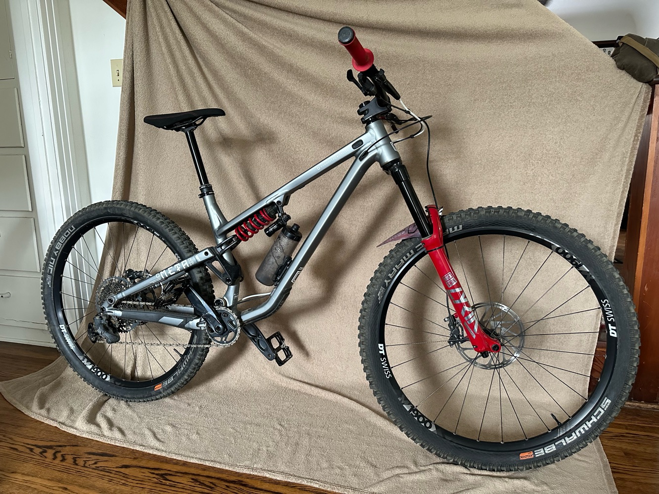 2021 Commencal Meta TR Race - Trail Full Suspension Bikes | SENDY