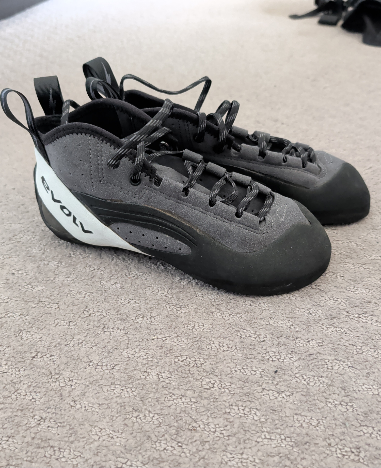 Evolve Yosemite climbing shoe BRAND NEW 9.5 - Trad Shoes | SENDY