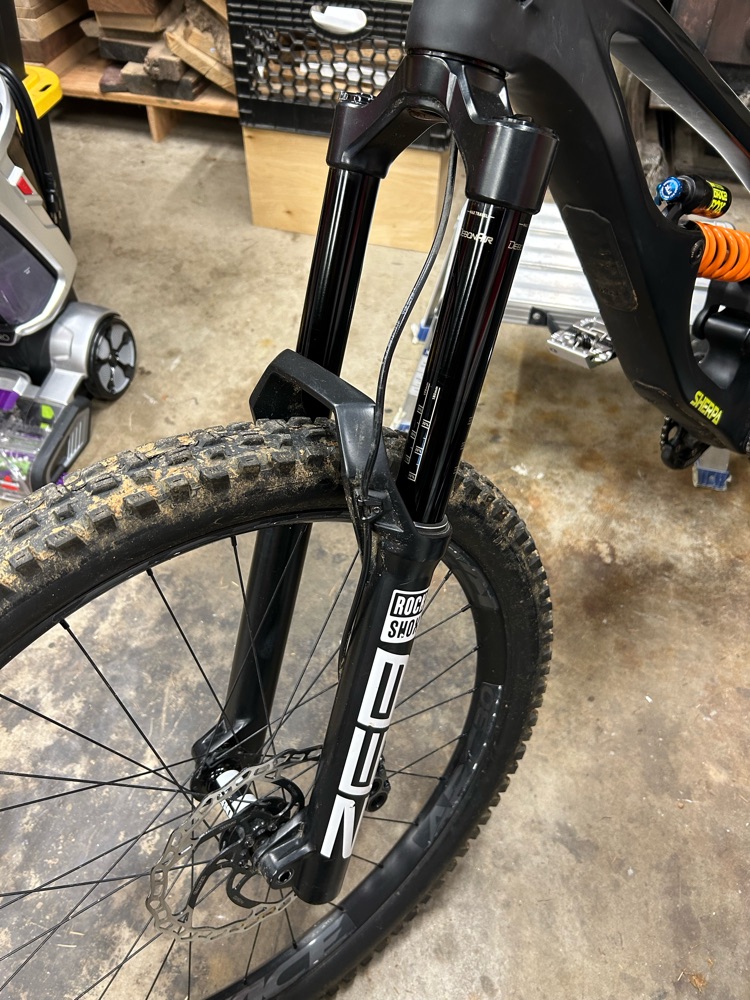 Rockshox Zeb Select 190/170mm - Mountain Bike 27.5in Forks | SENDY