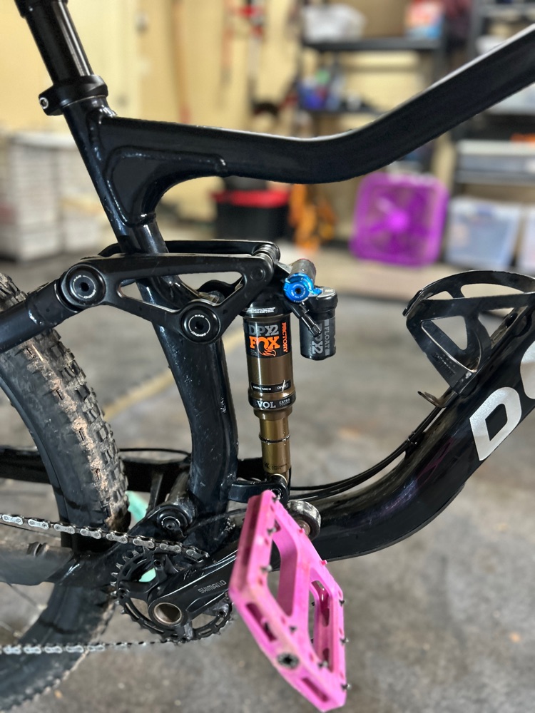 Devinci Marshall - Trail Full Suspension Bikes | SENDY