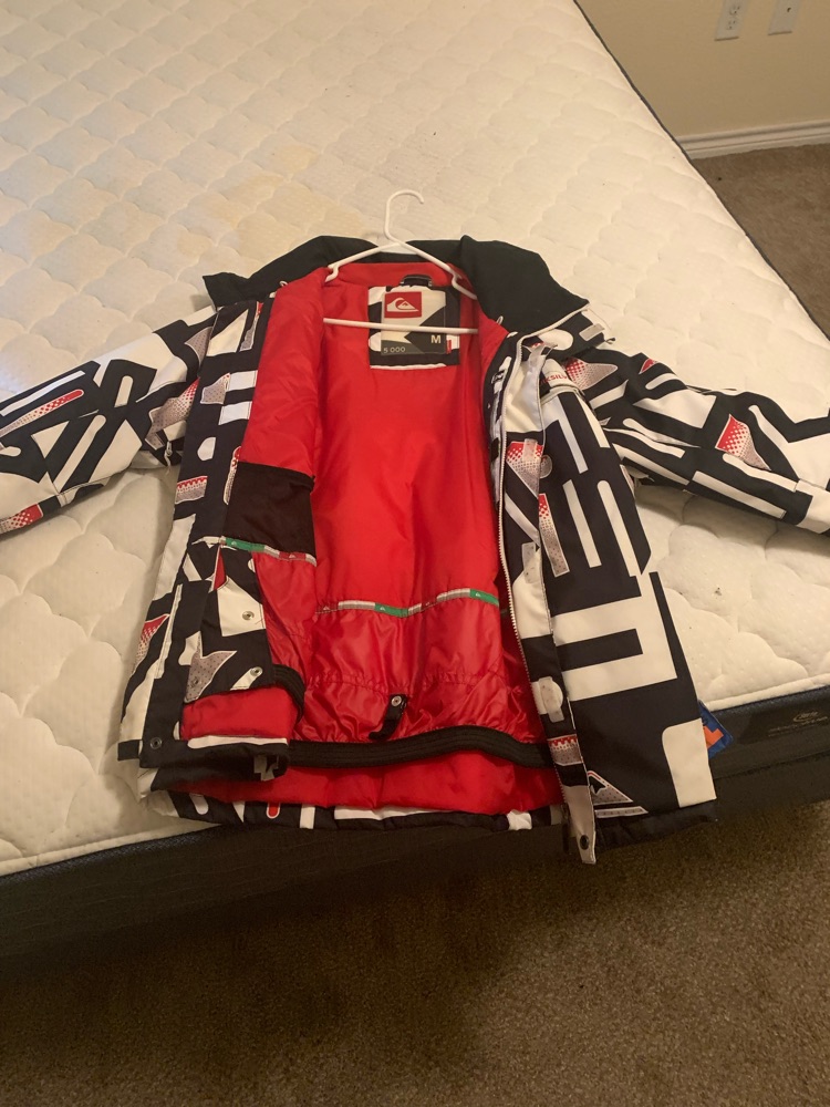 Quicksilver jacket - Snowboarding Essentials | SENDY