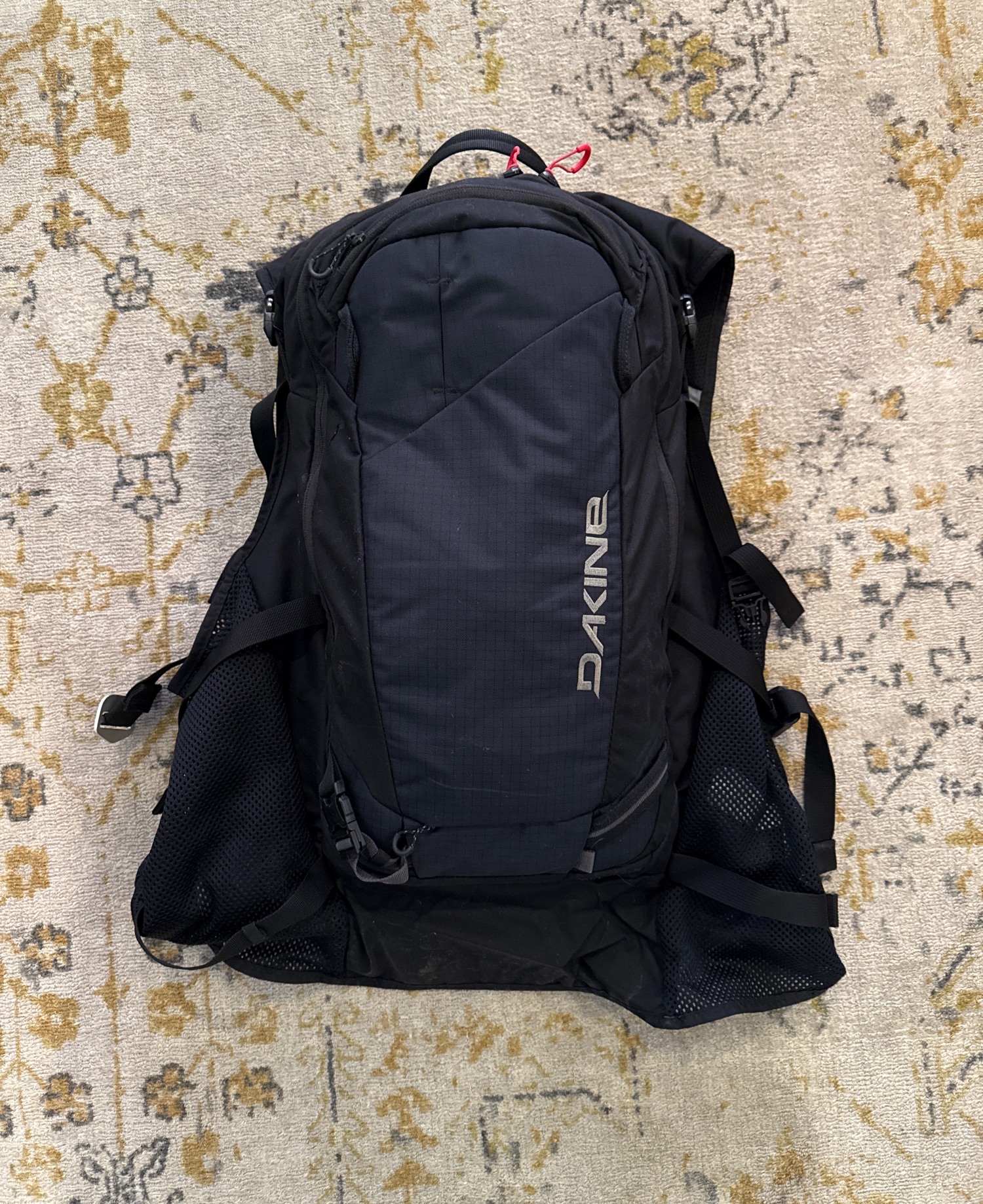 Dakine poacher RAS vest - BLACK with airbag system - Avalanche Airbag ...