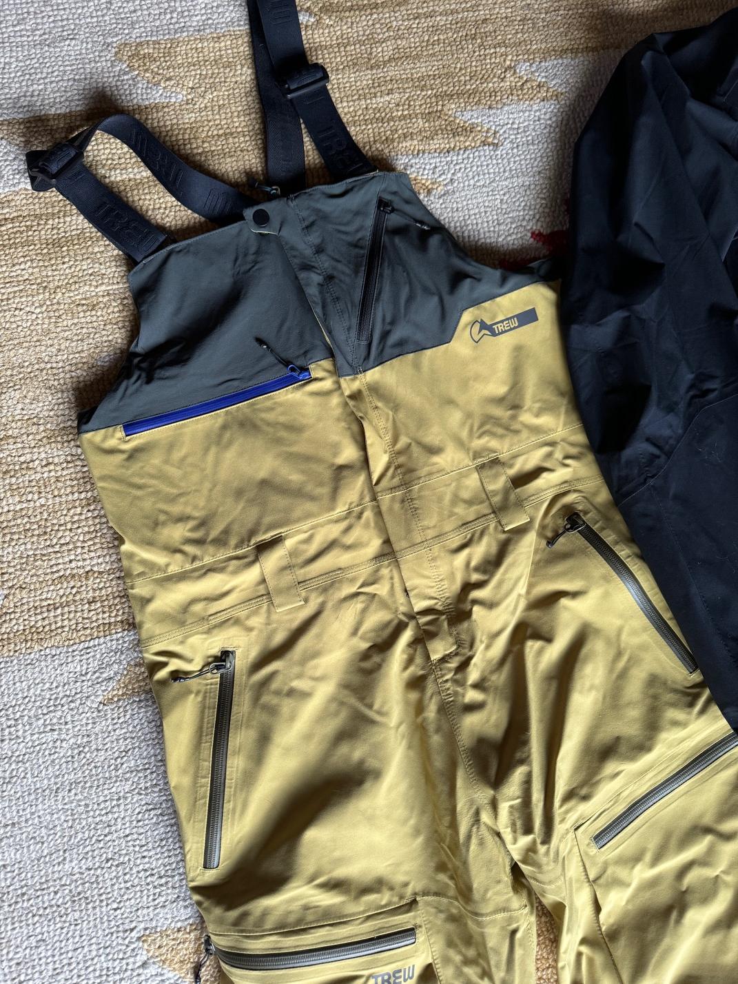 Trew Capow Kit (Jacket & Bibs) Men's Large - Like New - Men's Ski ...