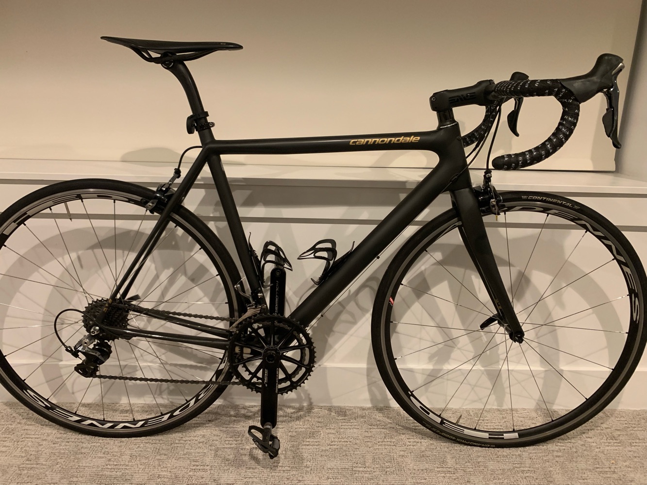 Cannondale Super Six - Road Bikes | SENDY