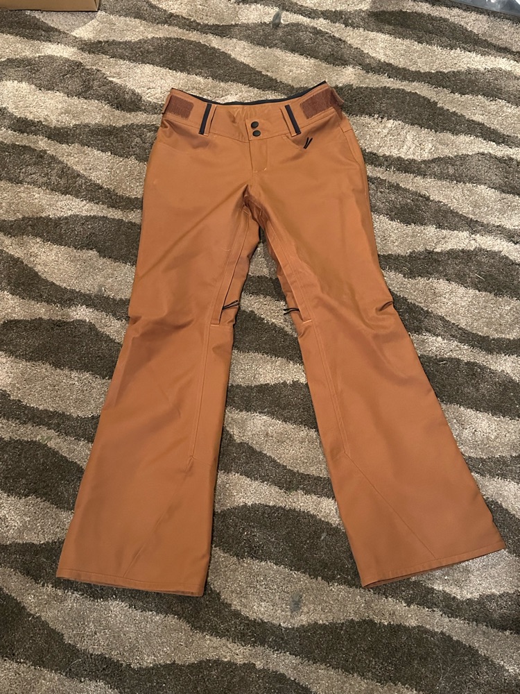 Holden W pants - Women's Snowboard Pants & Bibs | SENDY